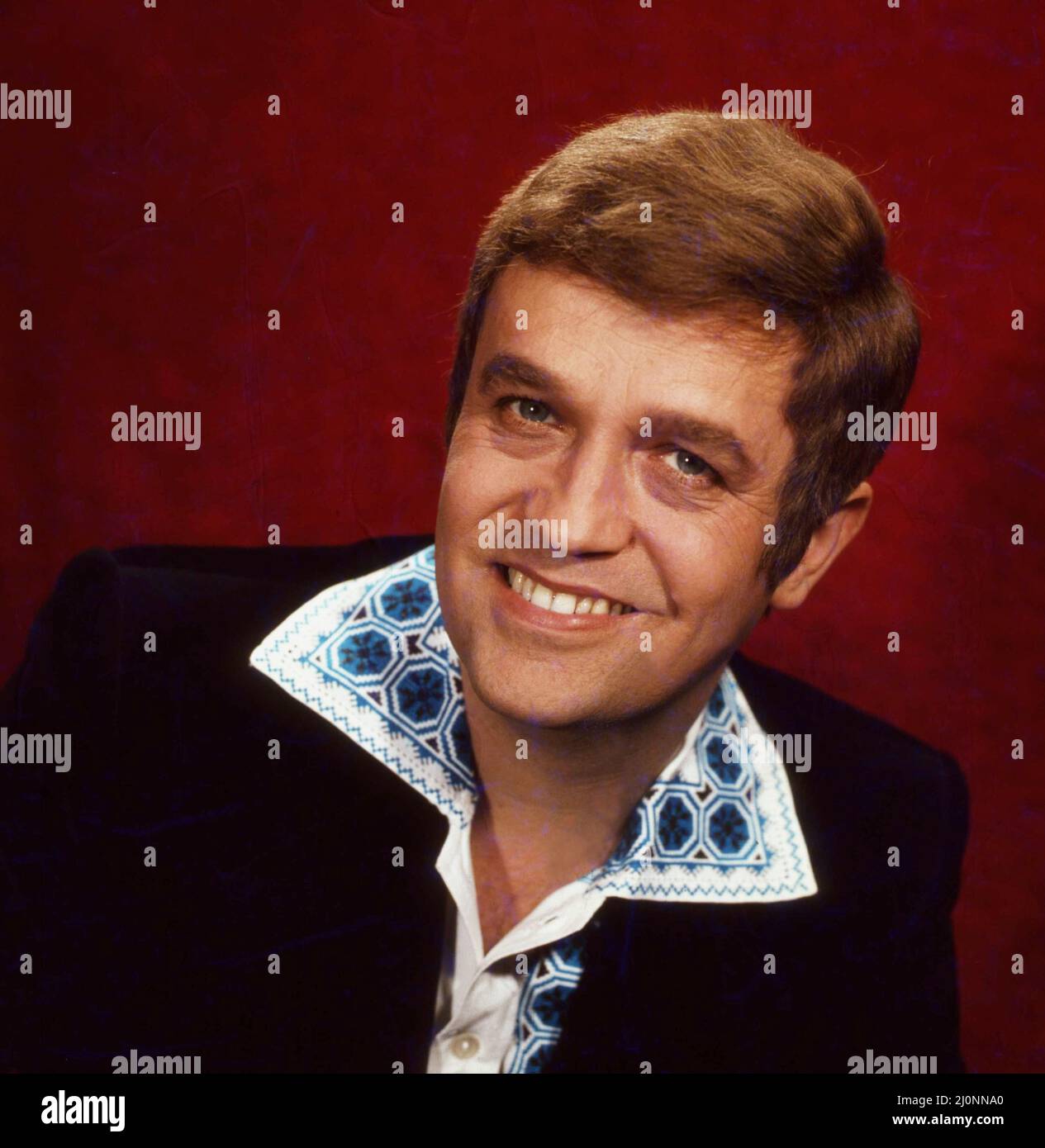 Muzica populara hi-res stock photography and images - Alamy