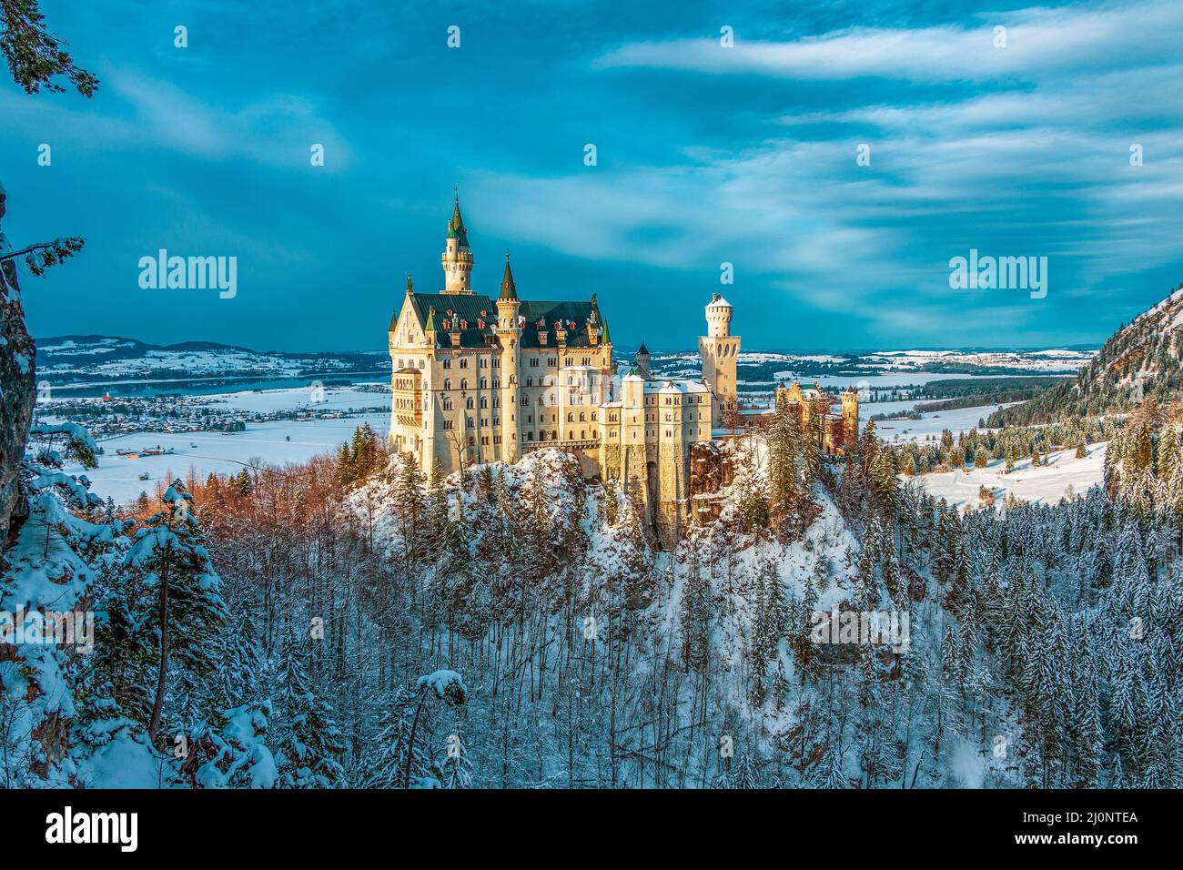 Aerial view neuschwanstein castle in hi-res stock photography and ...