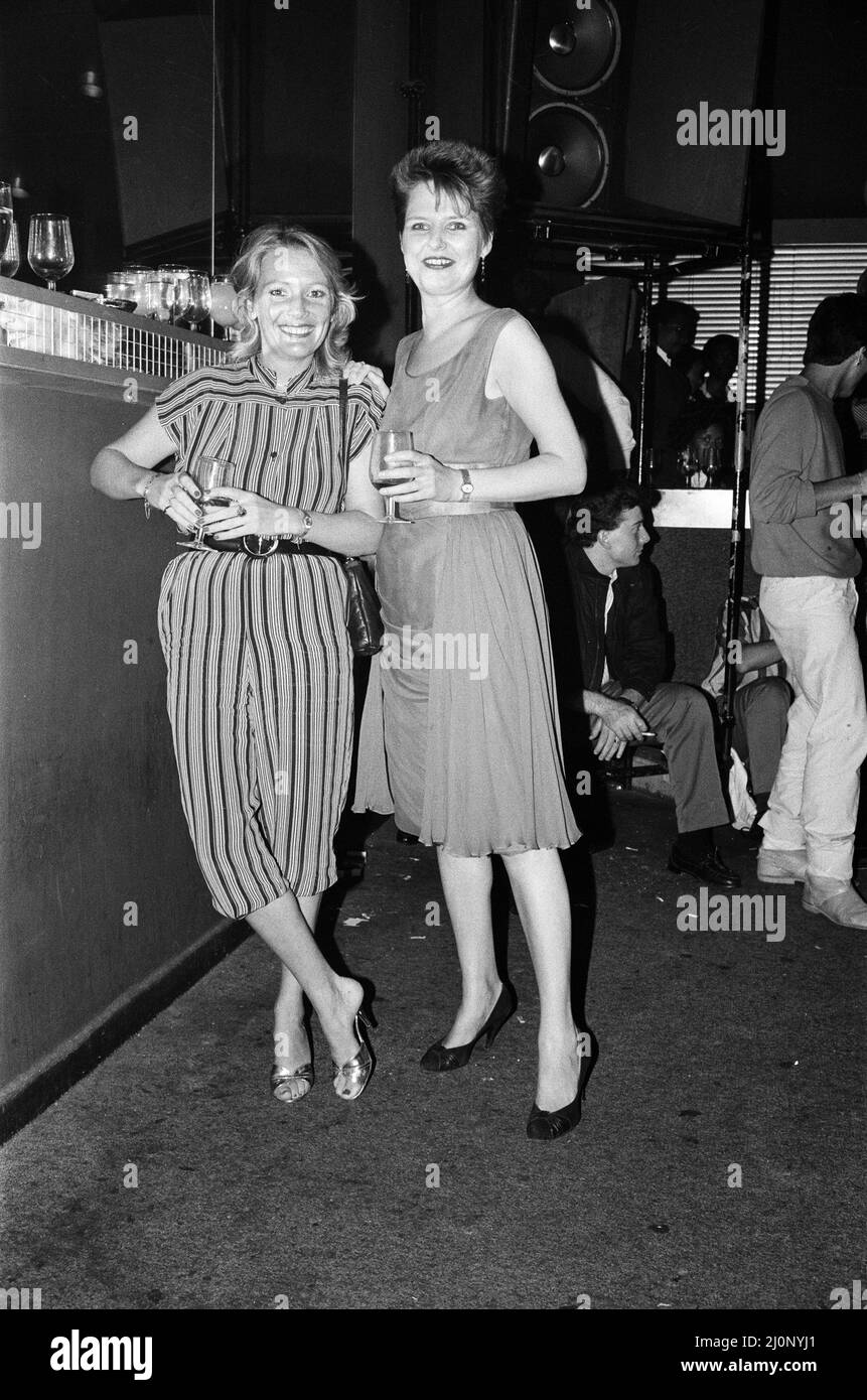 Embassy nightclub hi-res stock photography and images - Alamy