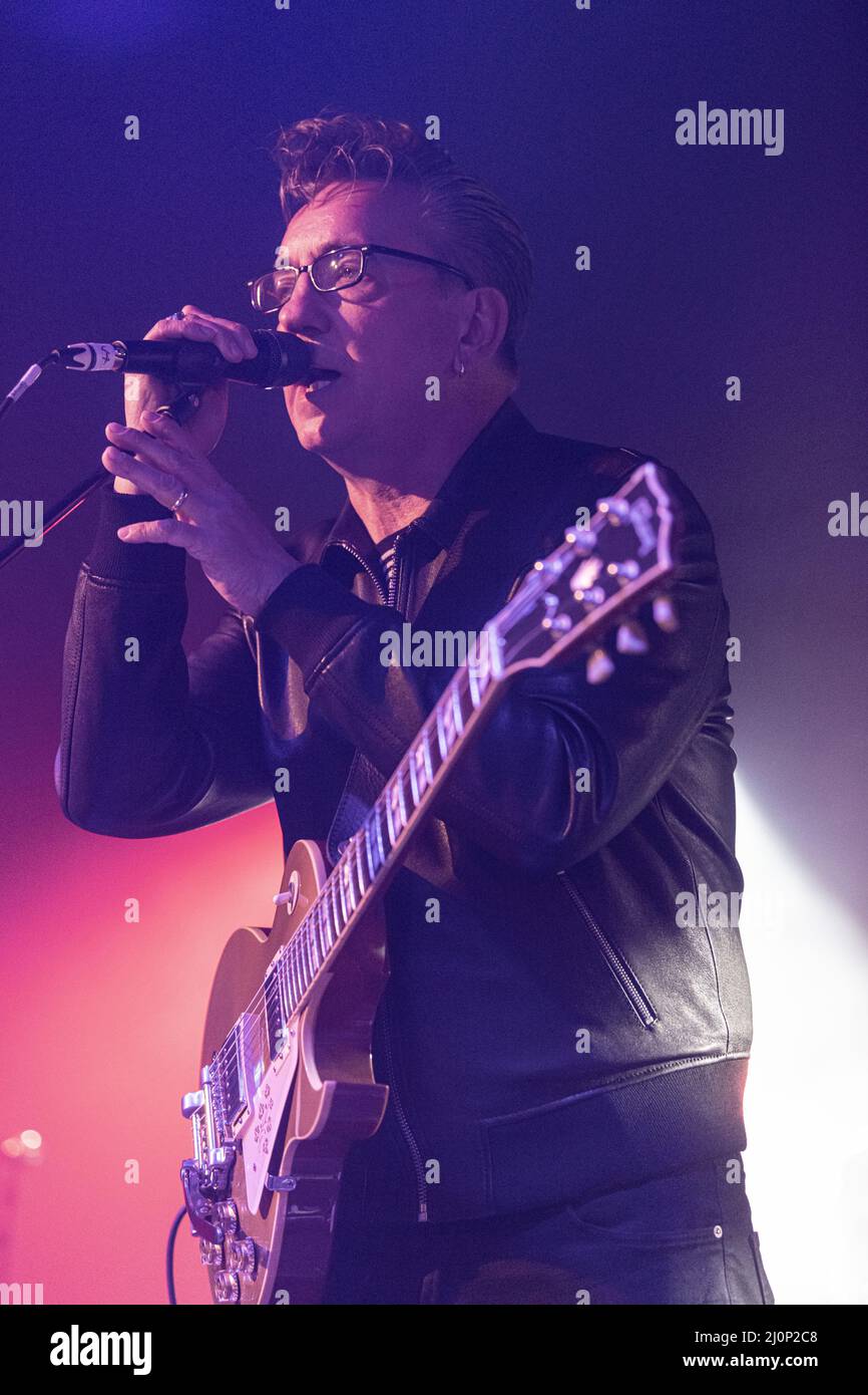 Richard hawley and pulp hi-res stock photography and images - Alamy