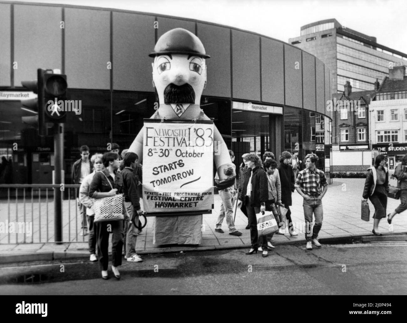 North East Festivals The giant Mr Bill Board tours the streets of ...