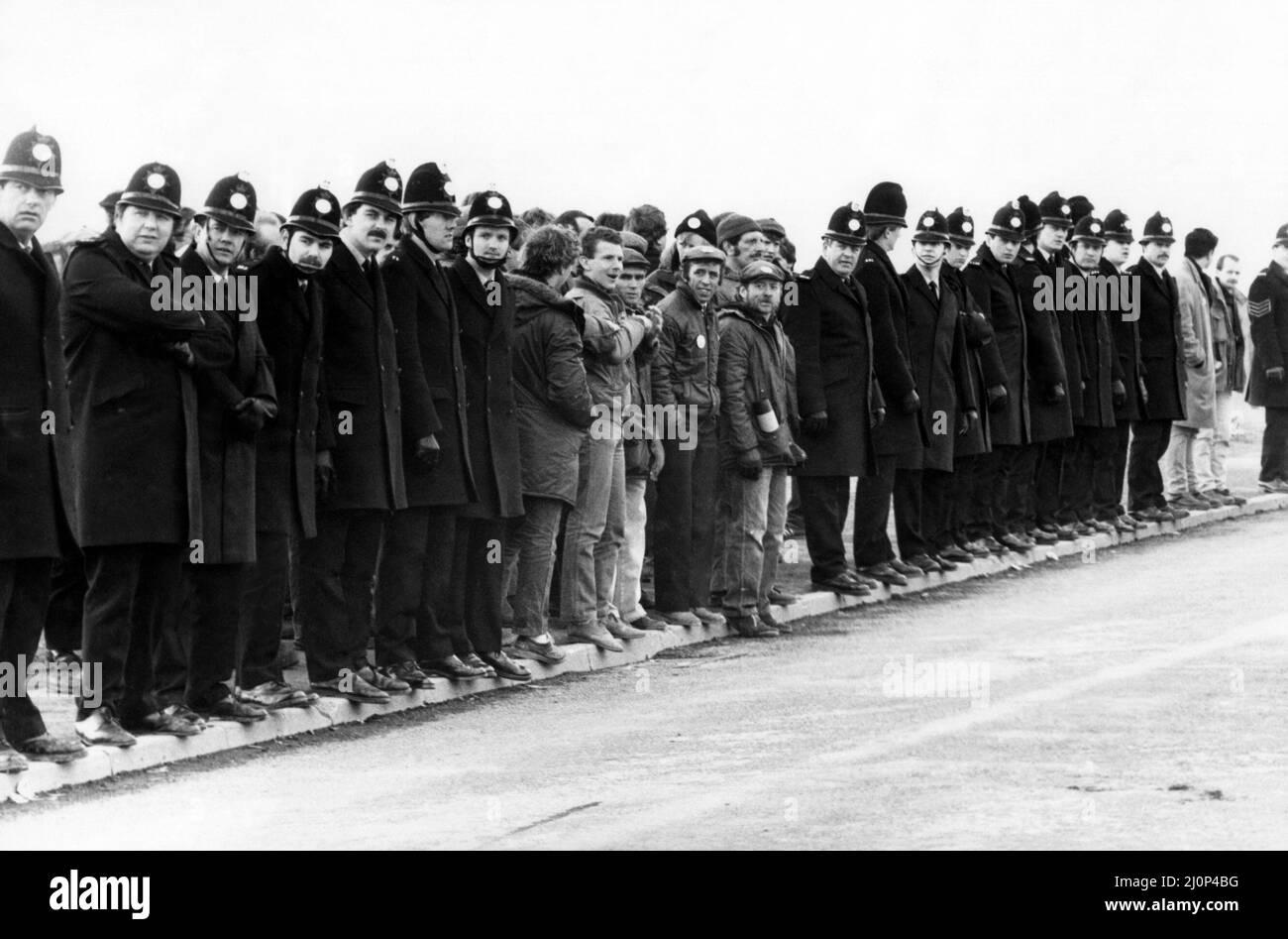 The National Miners Strike 1984 Police and pickets stand by side-buy ...