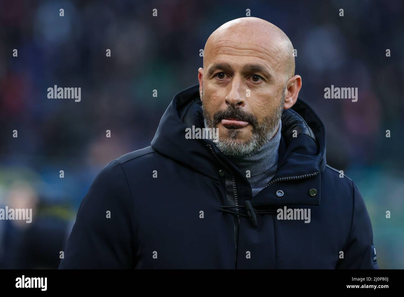 Vincenzo Italiano Head Coach of ACF Fiorentina reacts during the Serie ...