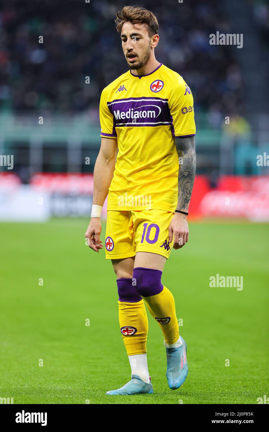 Gaetano Castrovilli of ACF Fiorentina looks on during the Serie A 2021/ ...