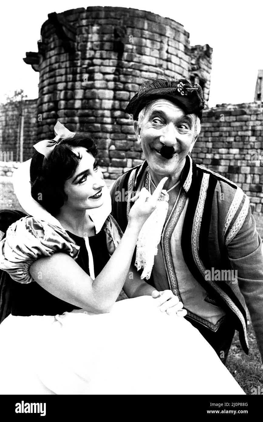 Carol Leroy and Nat Jackley on a photoshoot on the Newcastle City Walls ...