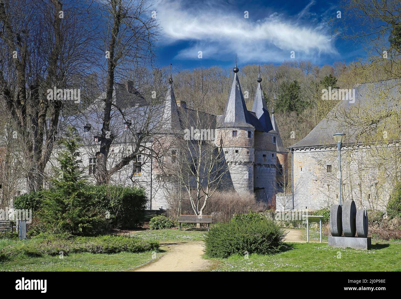 Spontin hi-res stock photography and images - Alamy