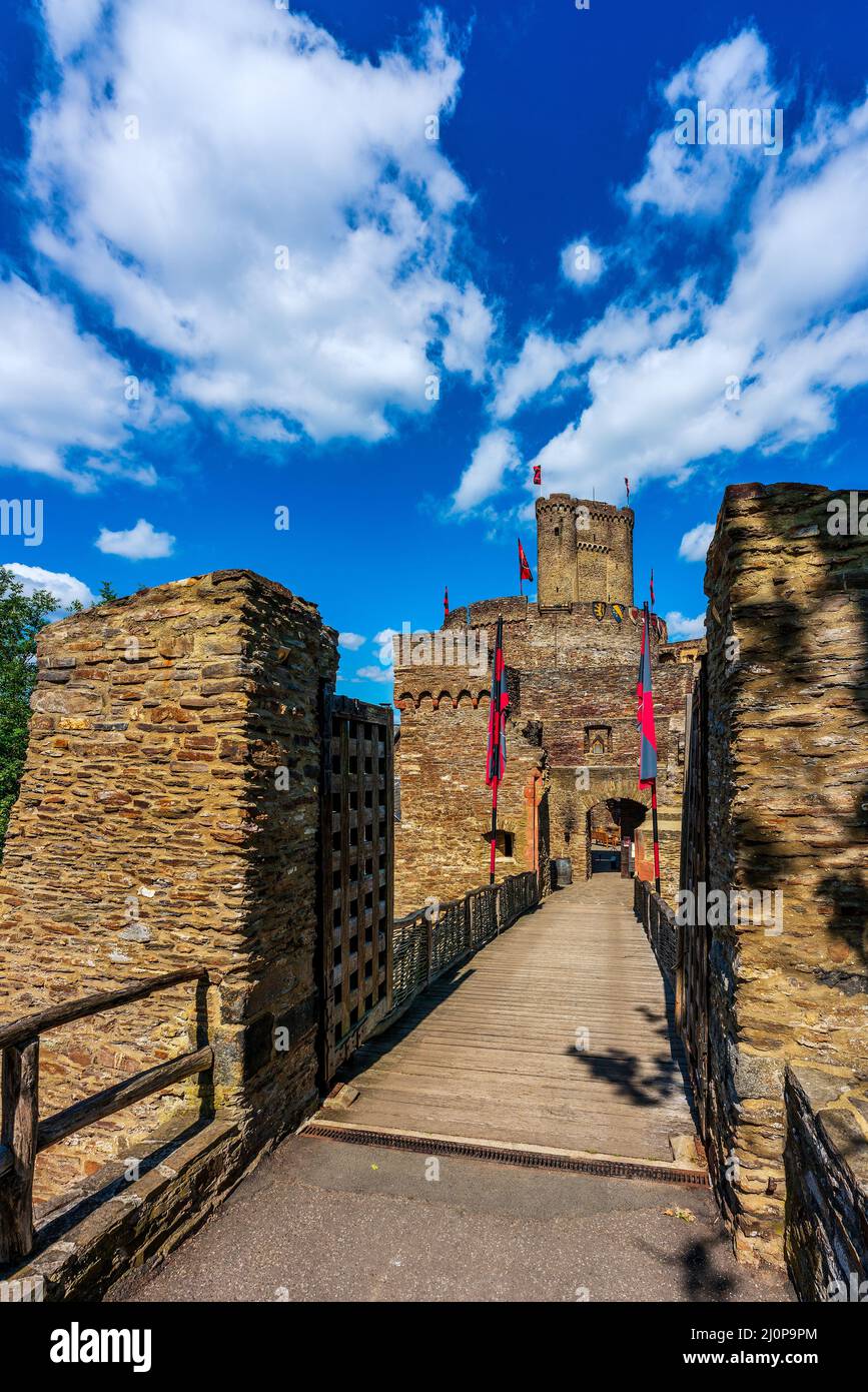 Medieval stone bridge castle in hi-res stock photography and images - Alamy