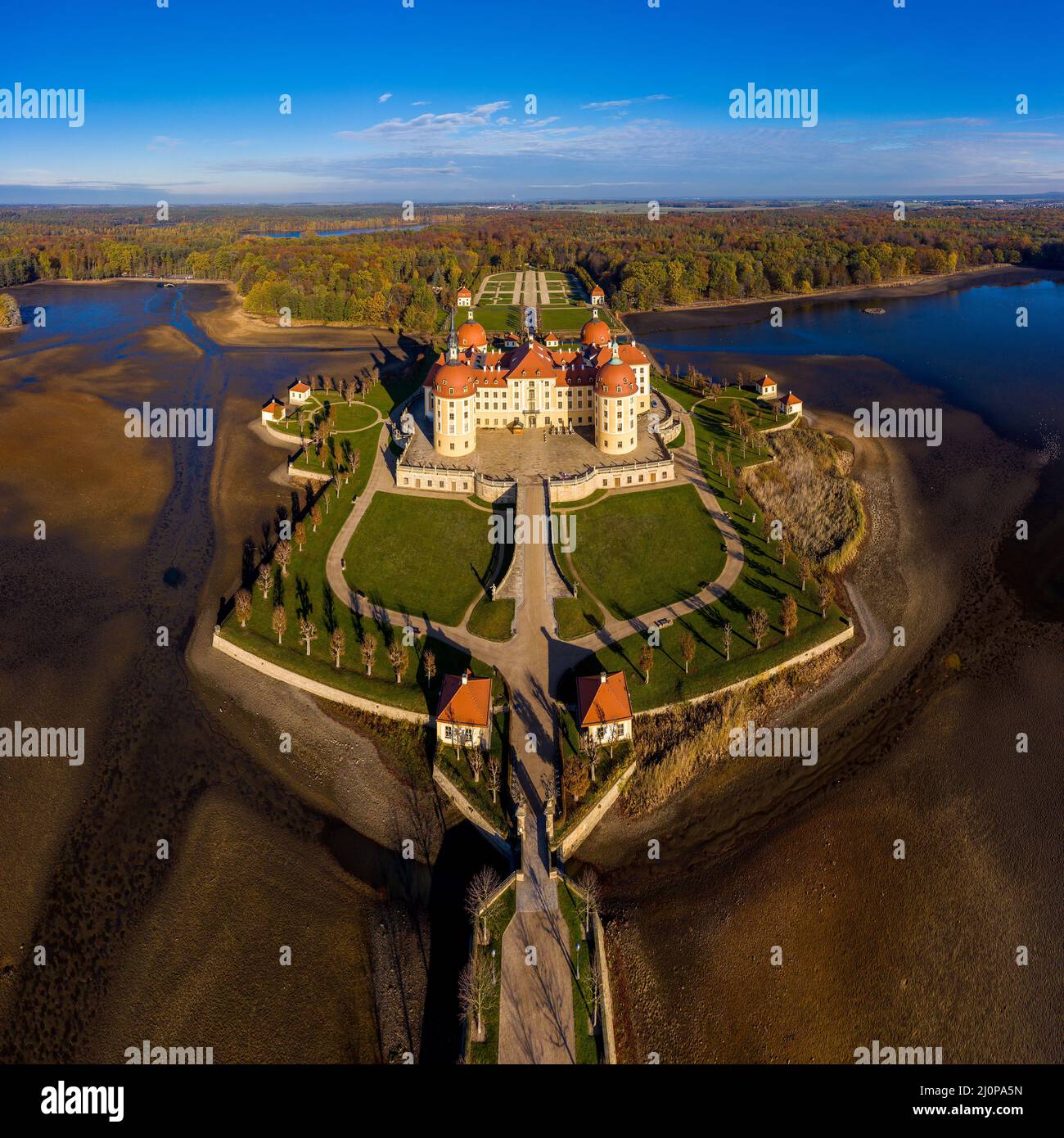 Moritzburg castle aerial hi-res stock photography and images - Alamy