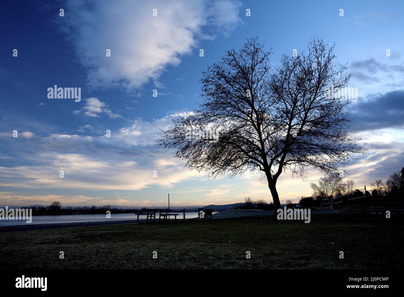 Columbia river sunset hi-res stock photography and images - Alamy