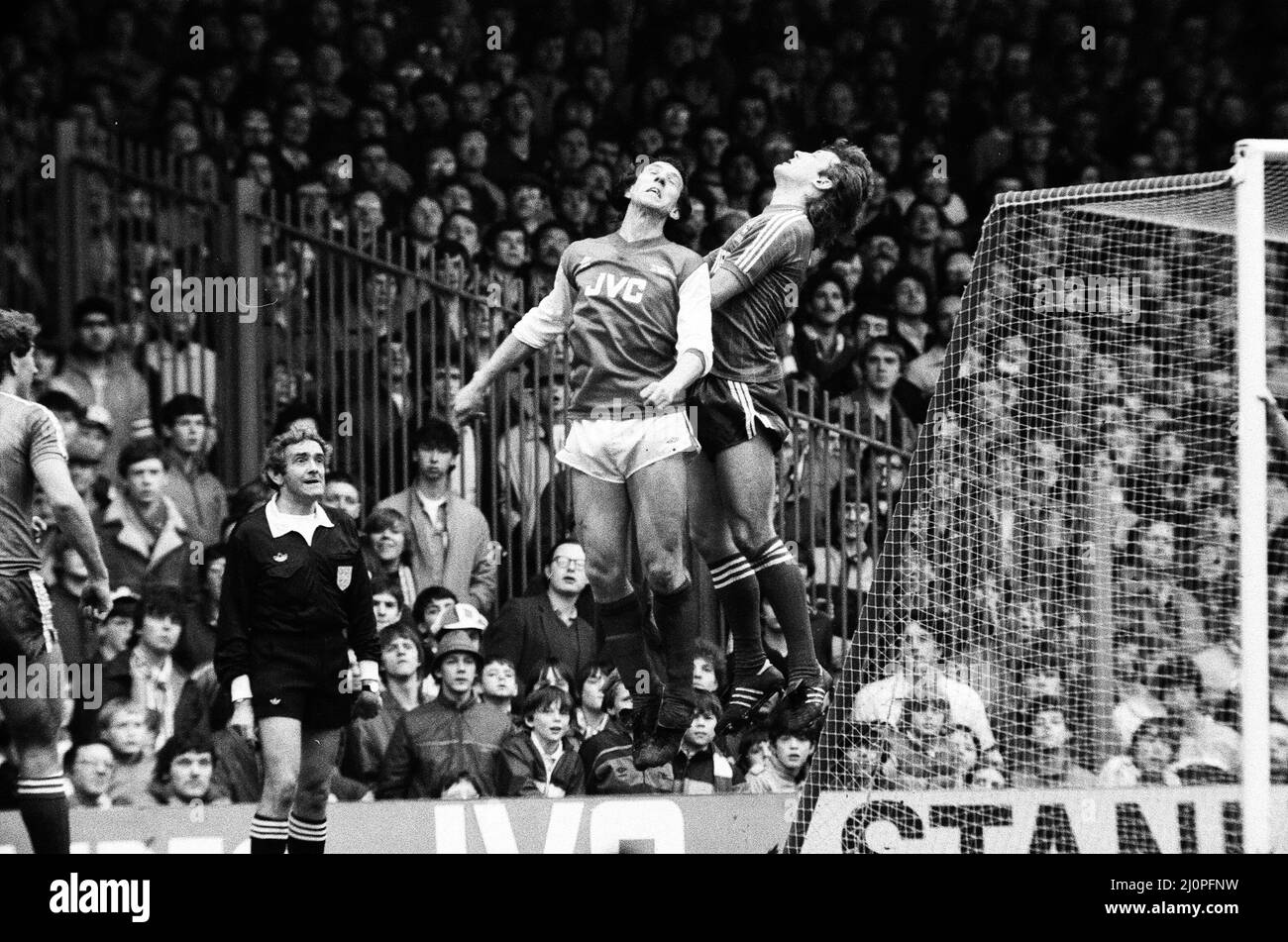 Highbury 1980s hi-res stock photography and images - Alamy
