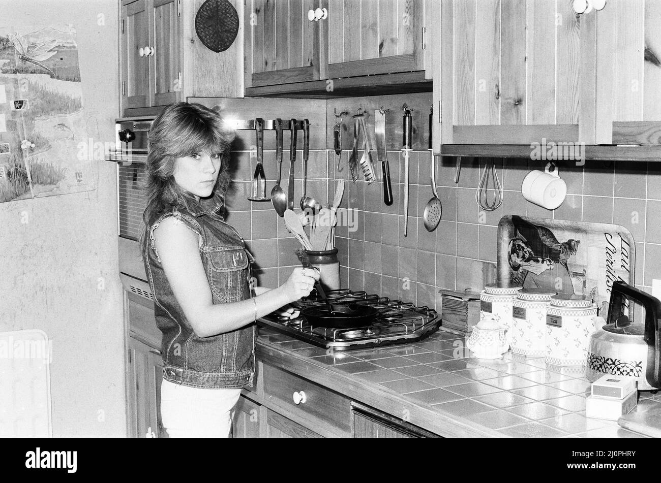 Samantha Fox contestant Miss Sunday People competition, aged 16 years ...