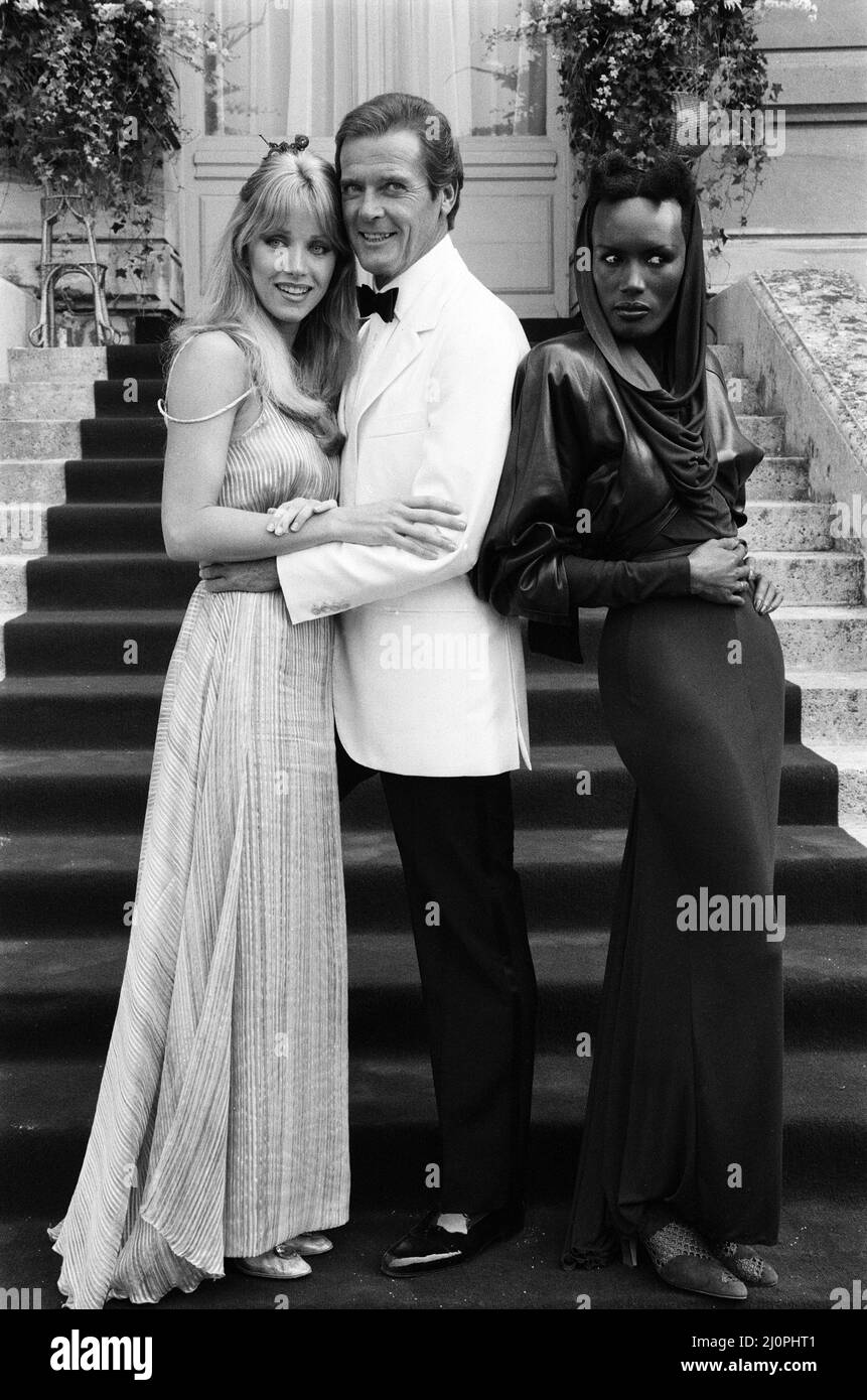 A View to a Kill 1984 James Bond film, Photocall outside The Chateau de ...