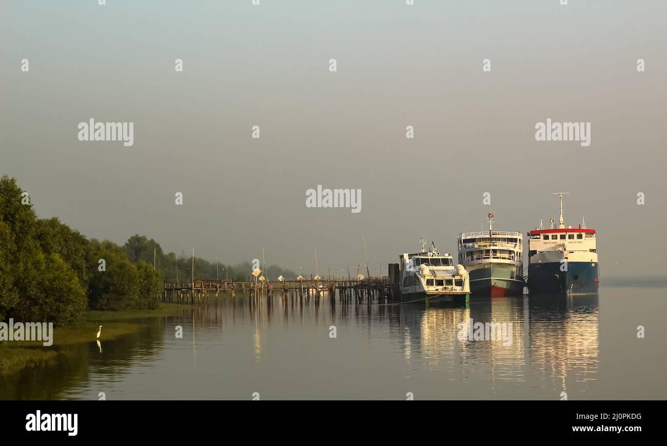 Naf hi-res stock photography and images - Alamy