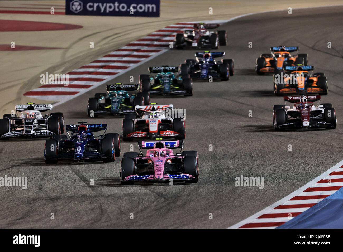 F1 start 2022 bahrain hi-res stock photography and images - Alamy