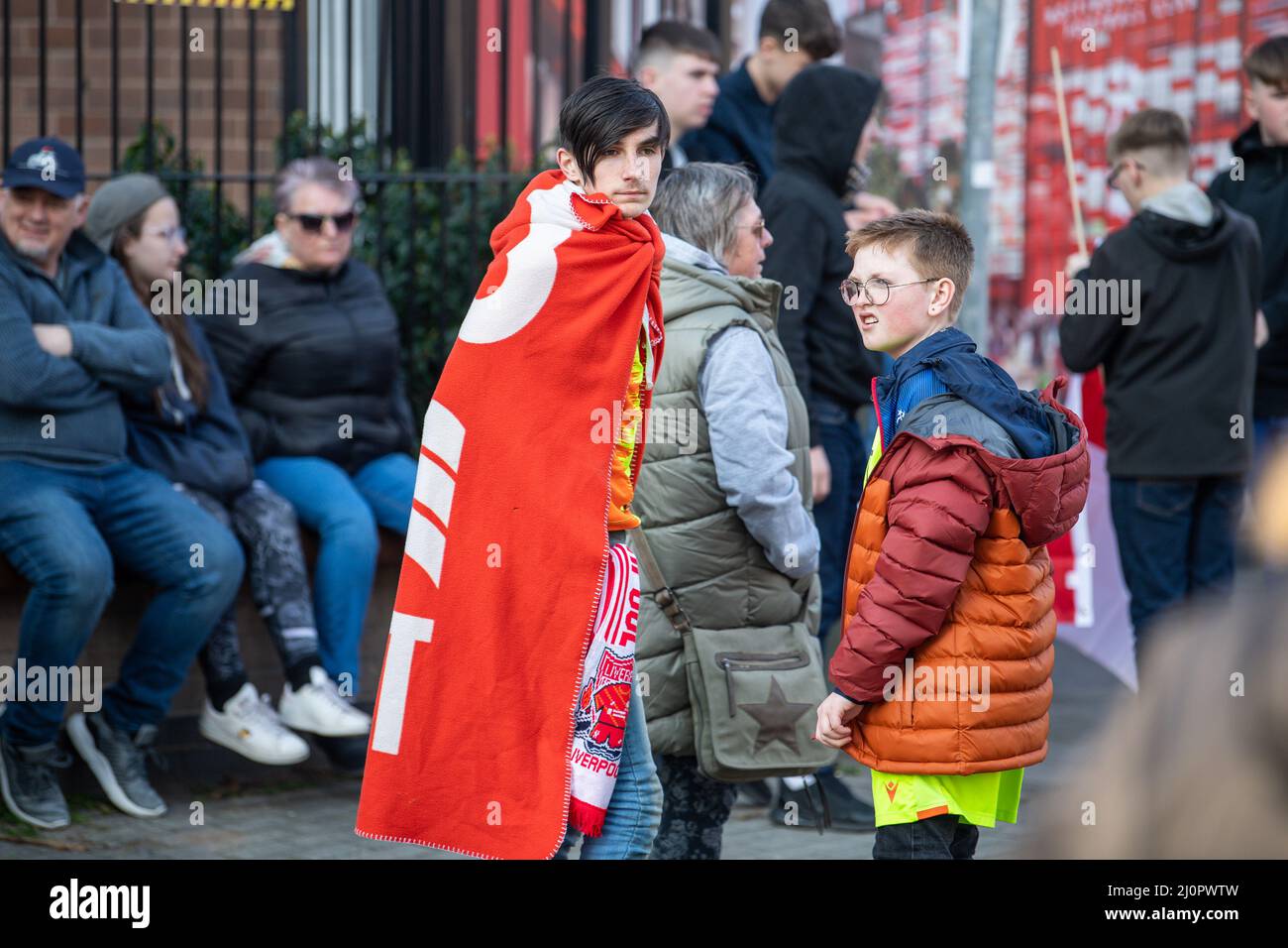 Nottingham forest fans city ground flag hi-res stock photography and ...
