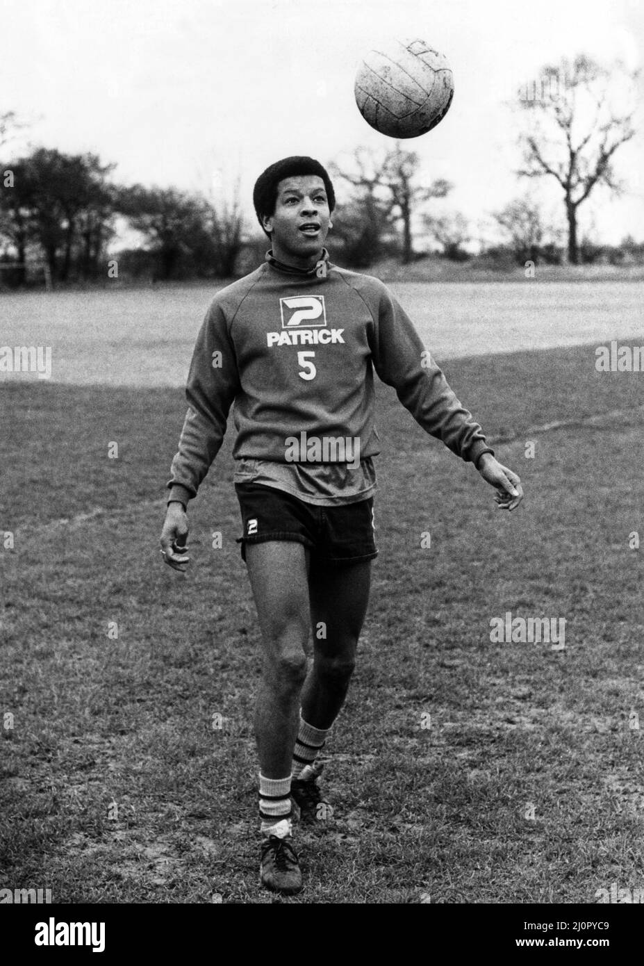 Sport football 1980s training hi-res stock photography and images - Alamy