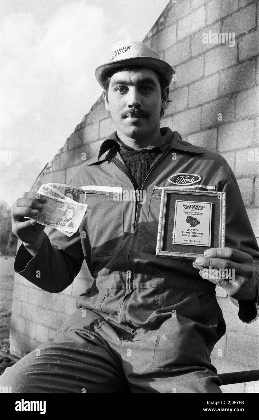 Turkey plucking championship at Henley. December 1984 Stock Photo - Alamy
