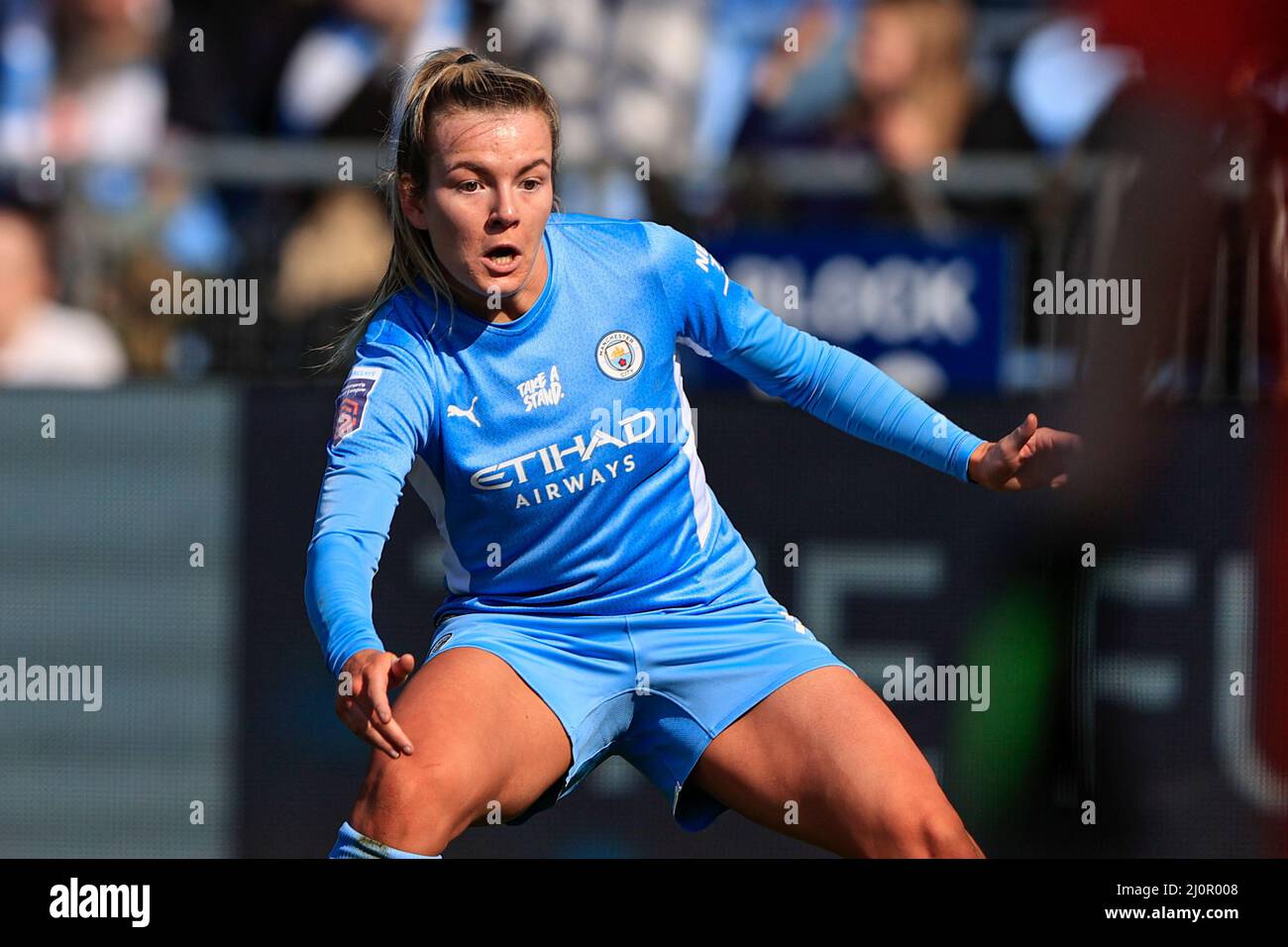 Lauren hemp manchester city 2022 hi-res stock photography and images ...