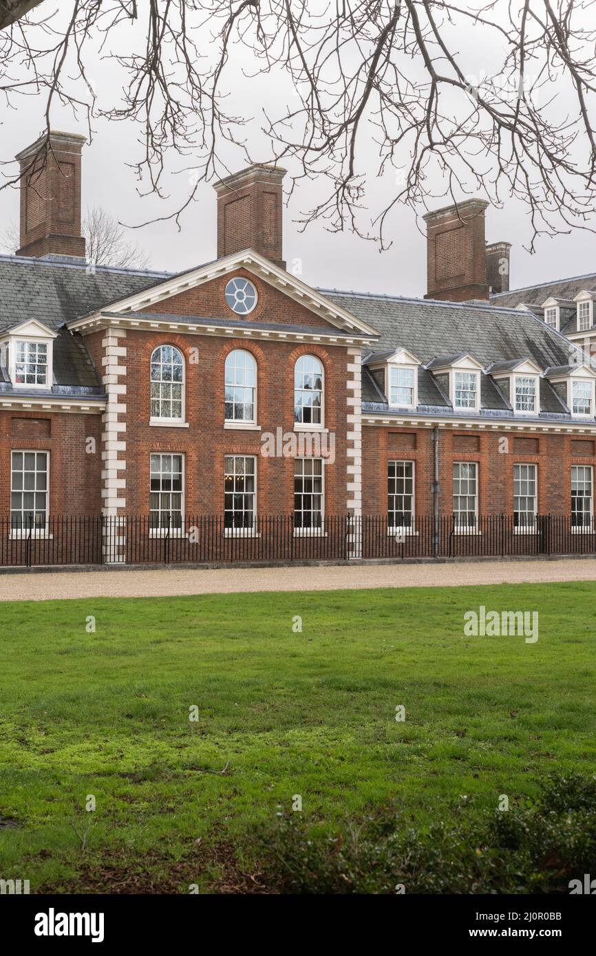 The Royal Hospital Chelsea is a retirement home and nursing home for ...