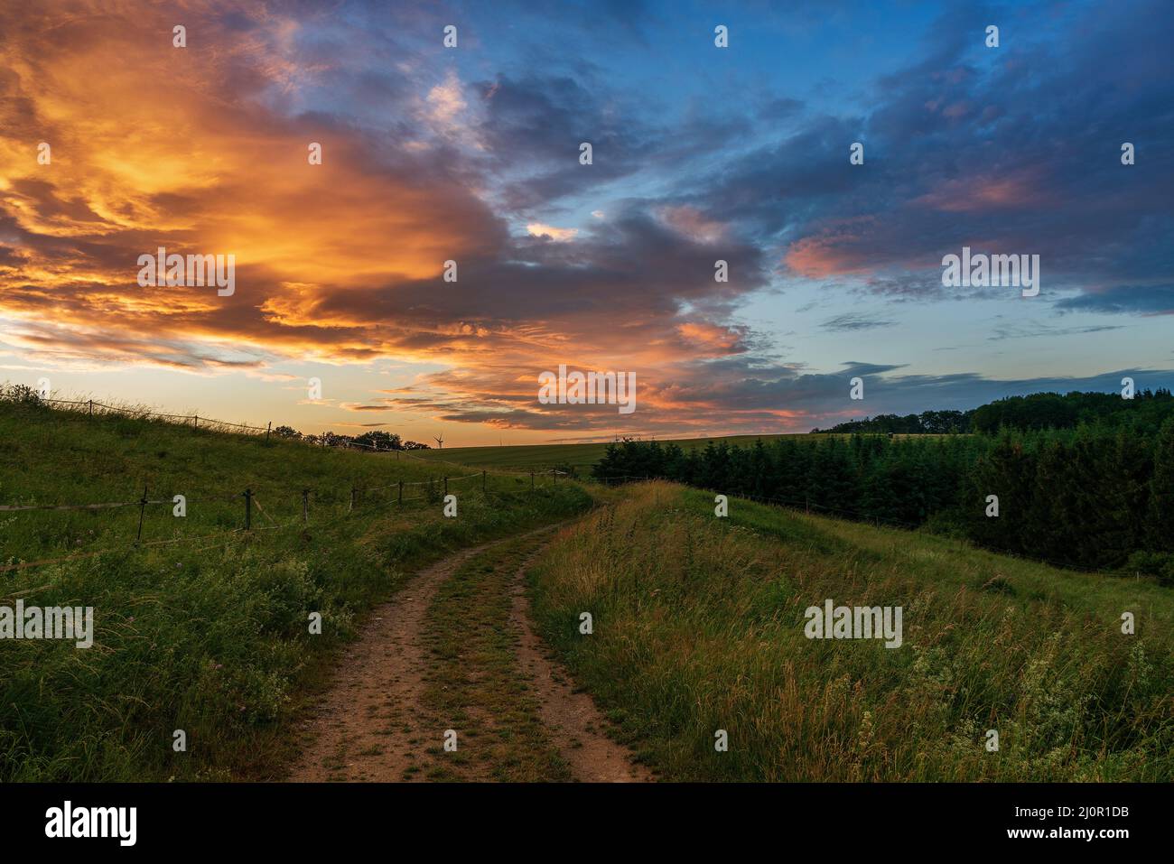 Firelight hi-res stock photography and images - Alamy