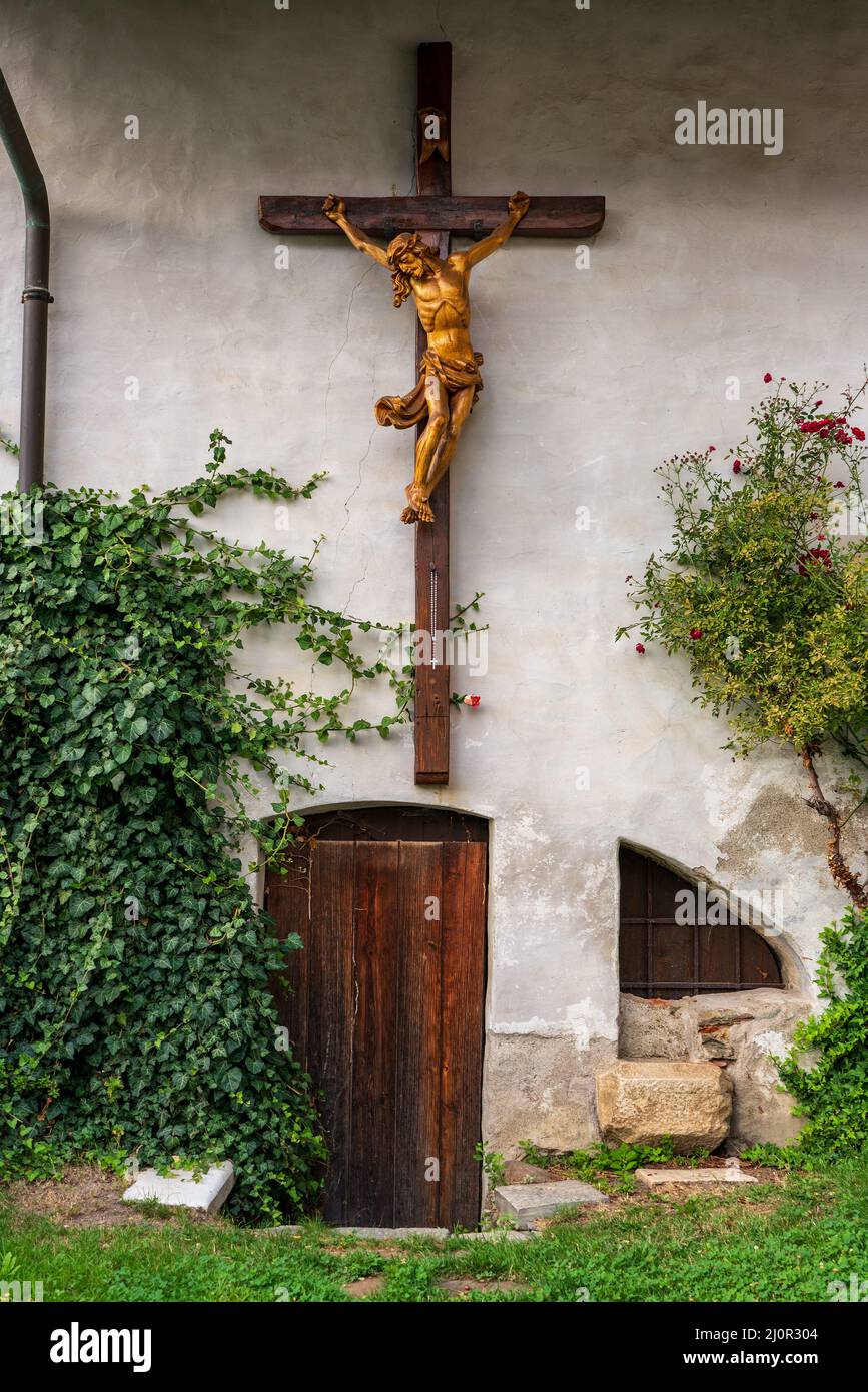 Door cross crucifix hi-res stock photography and images - Alamy