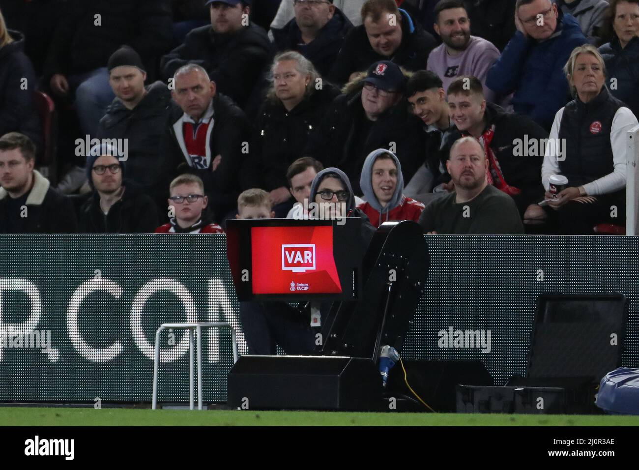 Football stadium screen uk hi-res stock photography and images - Alamy