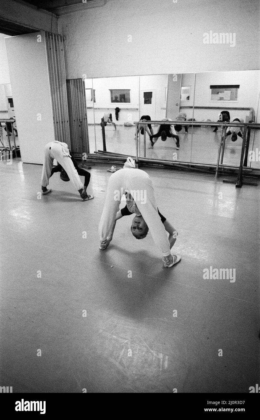 Pineapple Dance Studios, Covent Garden, London. 11th January 1983 Stock ...