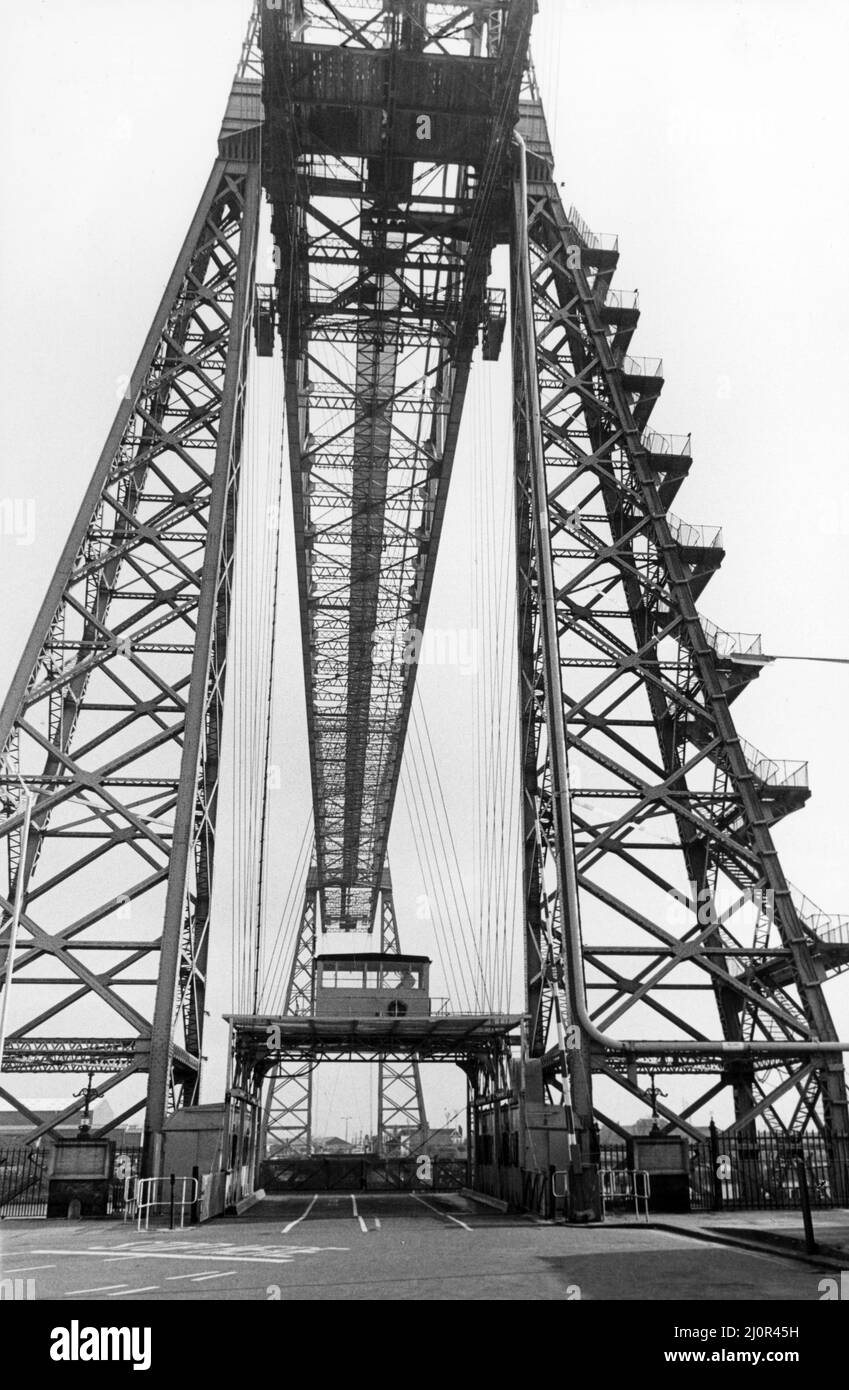 The Tees Transporter Bridge, Middlesbrough, 18th April 1984 Stock Photo ...