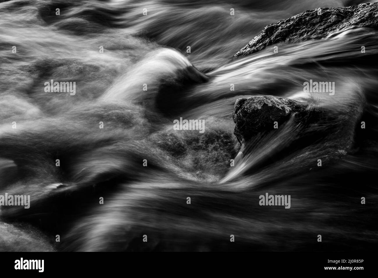 Black white river stone hi-res stock photography and images - Alamy