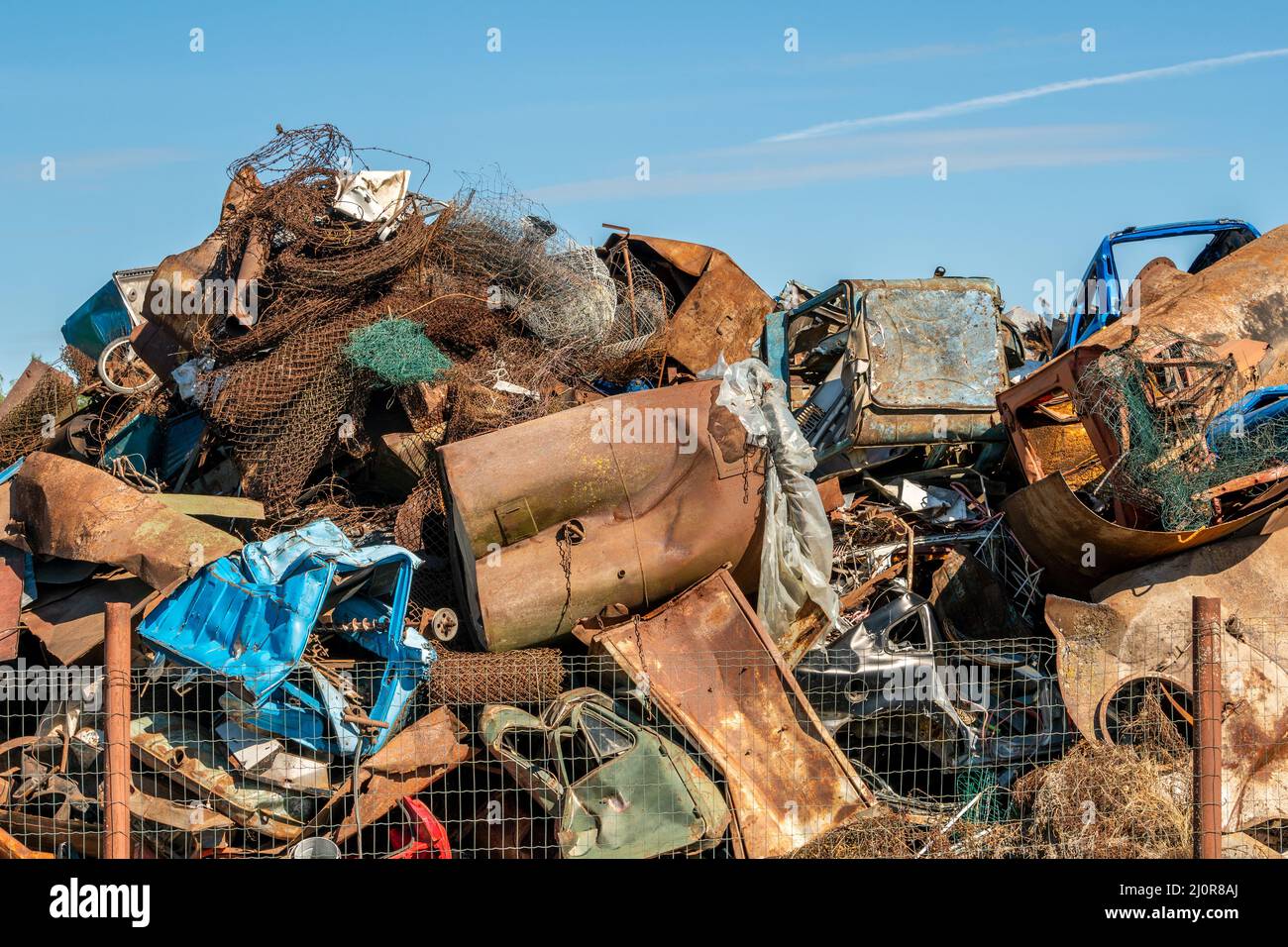 Pile garbage in open air hi-res stock photography and images - Alamy
