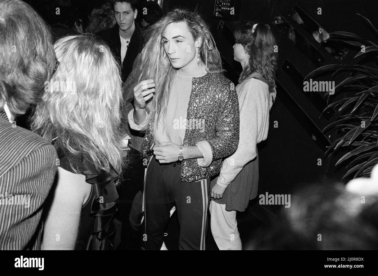 Marilyn singer 1980s hi-res stock photography and images - Alamy