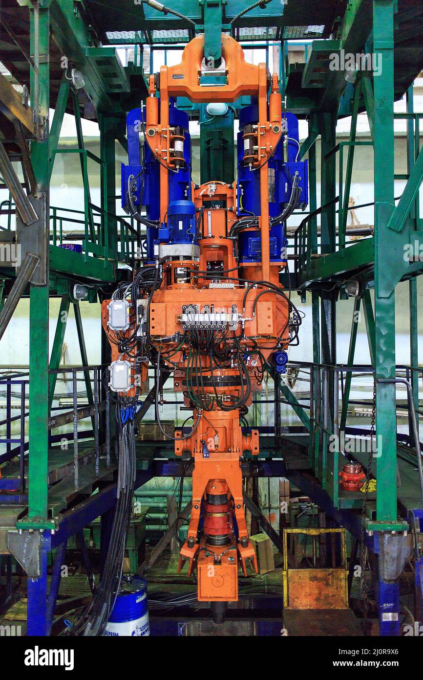 Drill rig hi-res stock photography and images - Alamy