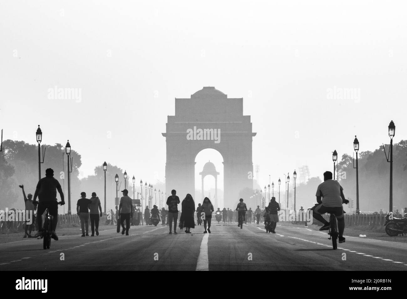 Morning Scene from Rajpath in front of World famous India Gate Stock ...