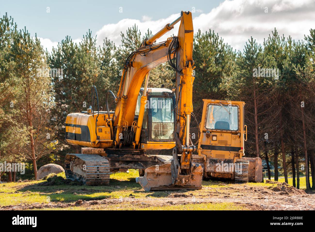 Group of industrial machinery on a construction site Stock Photo - Alamy