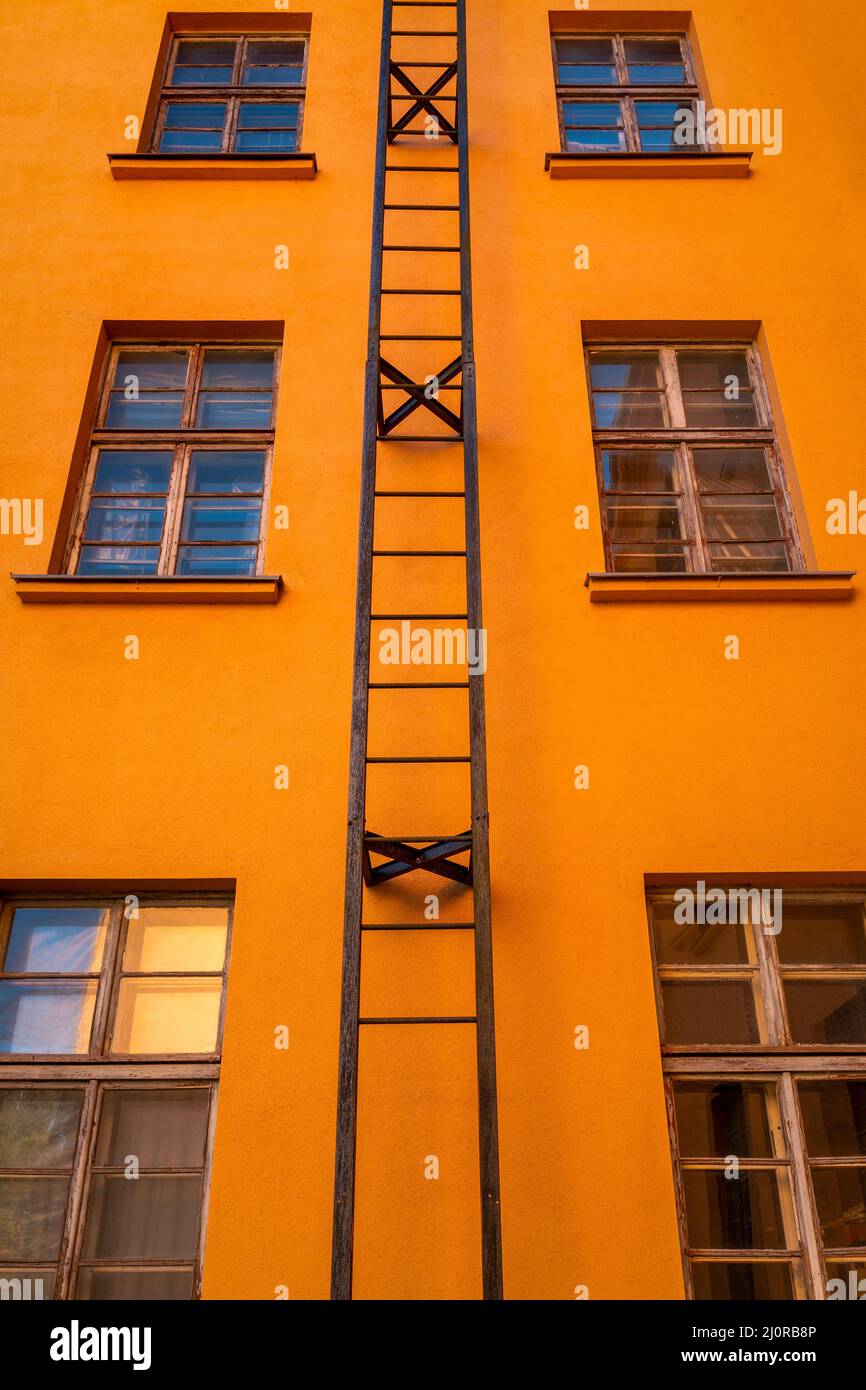 Fire escape stairs multi storey building hi-res stock photography and ...
