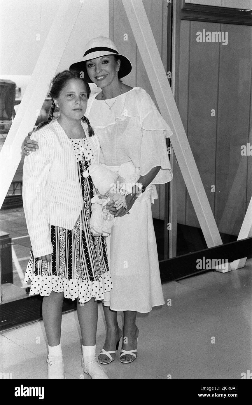 Actress joan collins and her daughter hi-res stock photography and ...