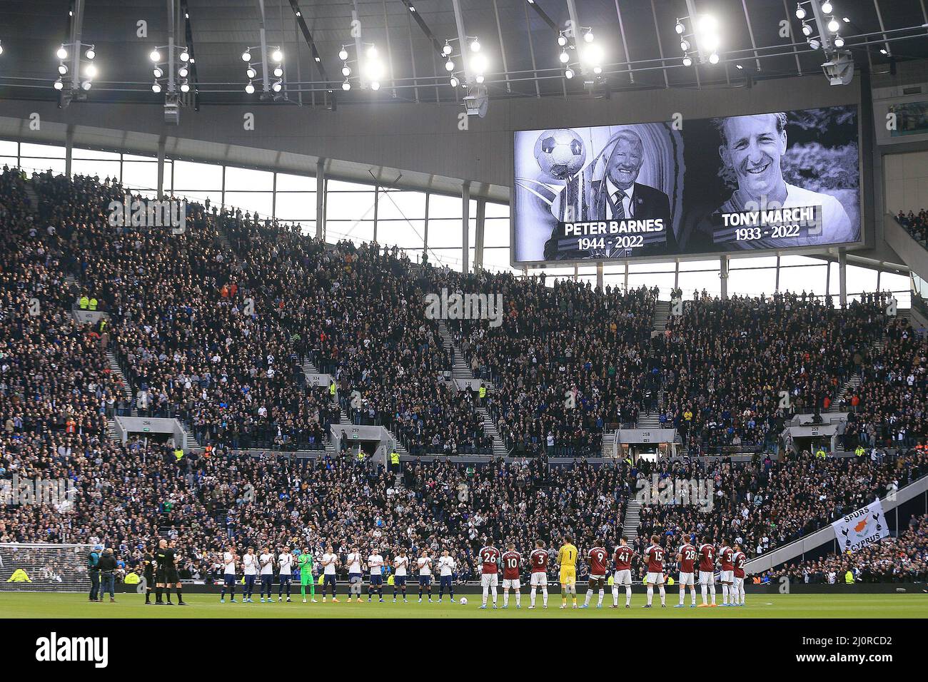 Football spurs tony marchi hi-res stock photography and images - Alamy