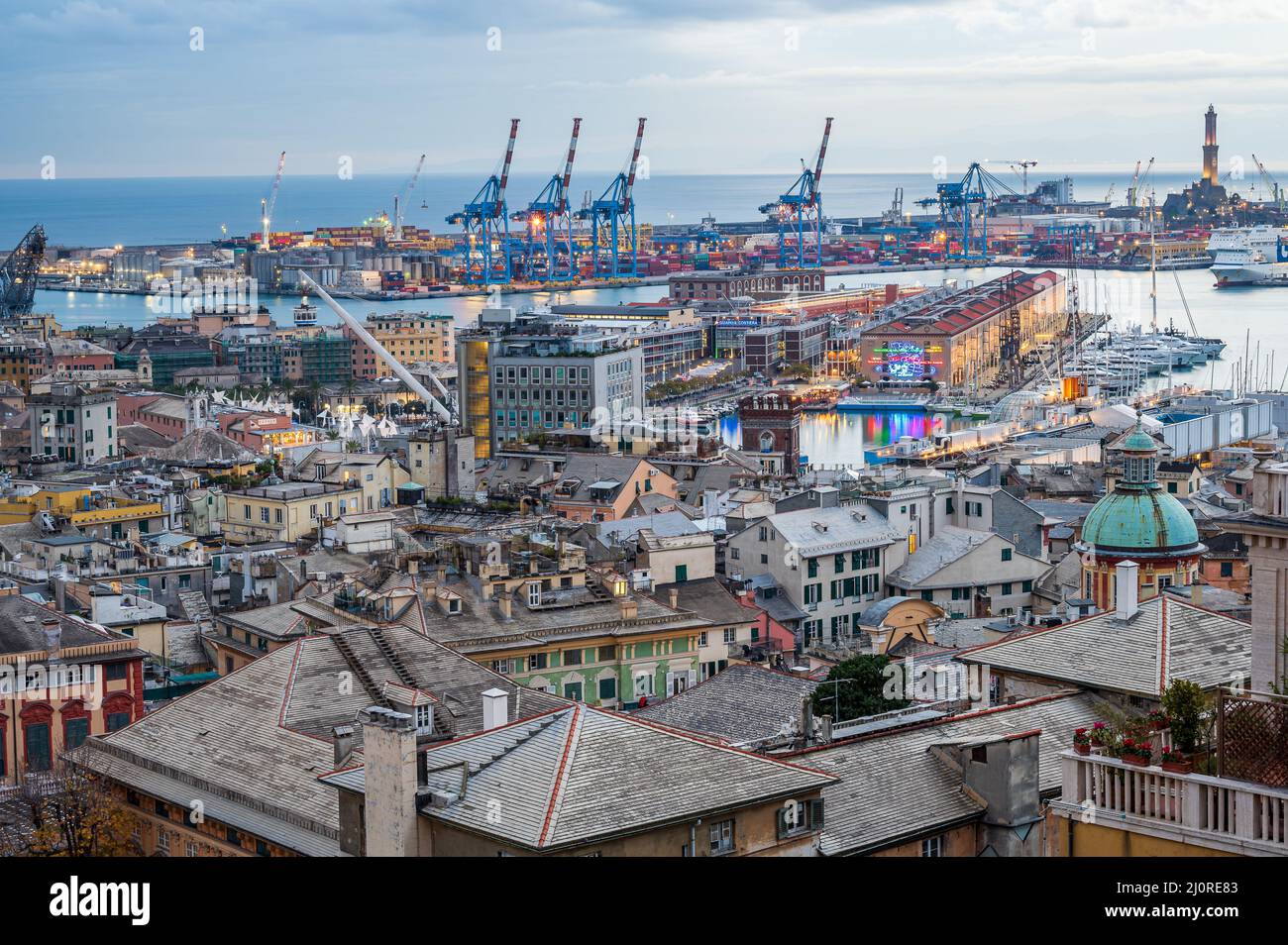 Old town of genoa hi-res stock photography and images - Alamy