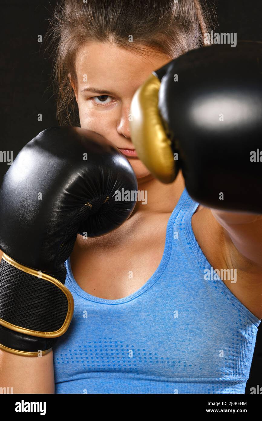 Serious hit hi-res stock photography and images - Alamy