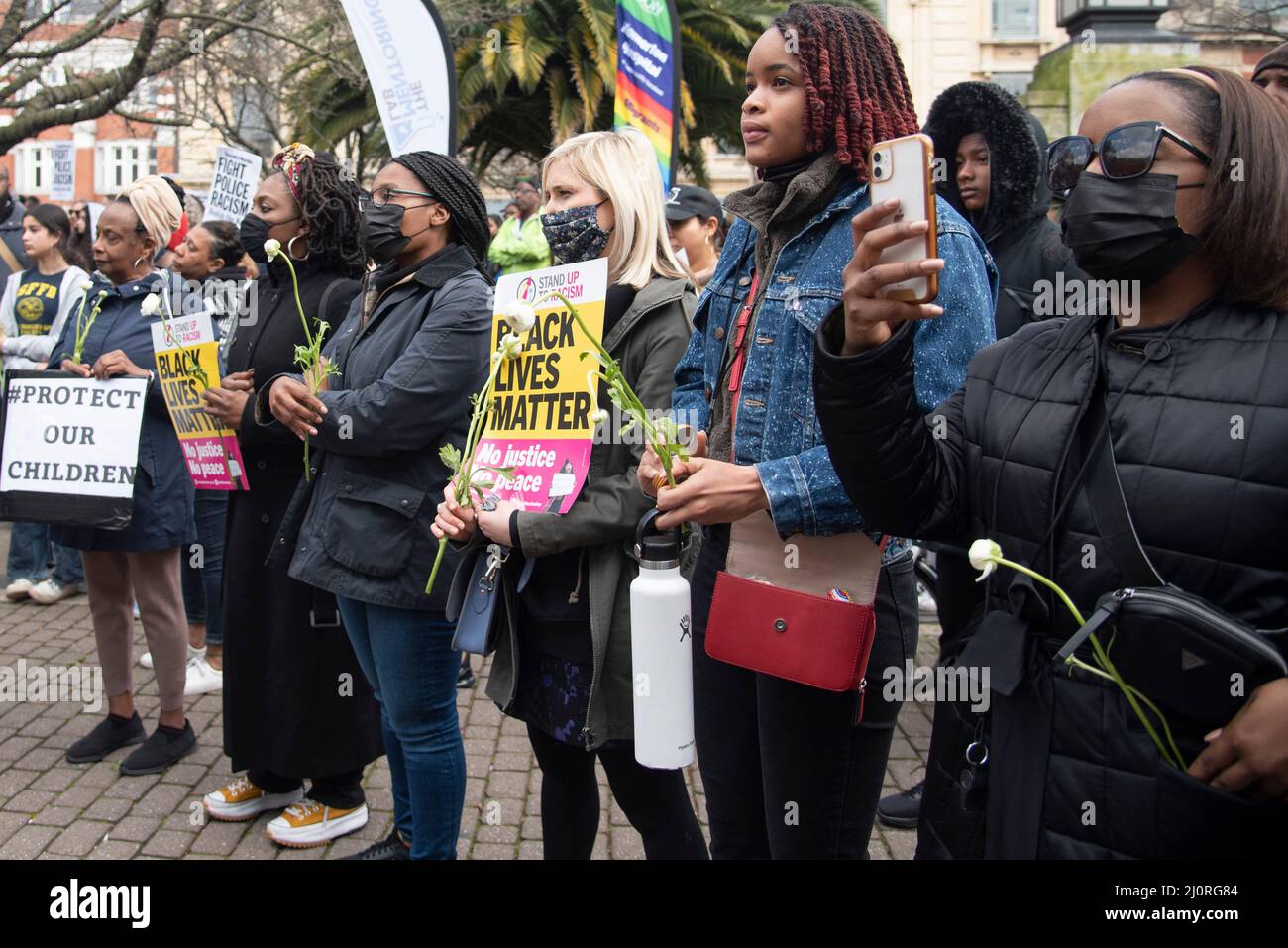 London, UK. 20th Mar, 2022. Hundreds of protesters rally outside ...