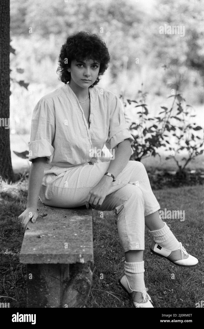 Emma Samms, British actress and currently starring in American daytime ...