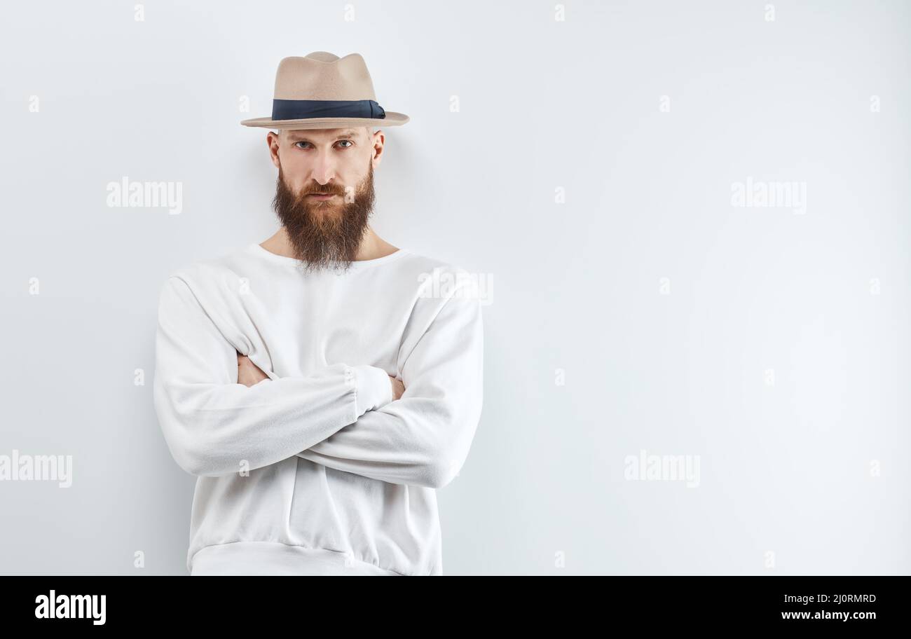 Bearded man standing against hi-res stock photography and images - Alamy