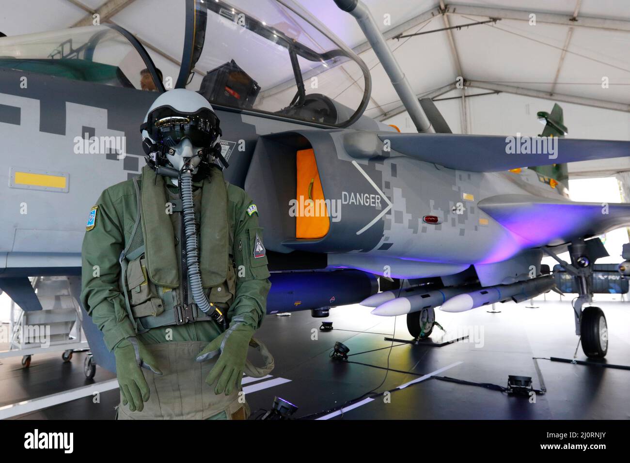 Brazilian F-39E Gripen, the Brazilian Air Force fighter aircraft ...