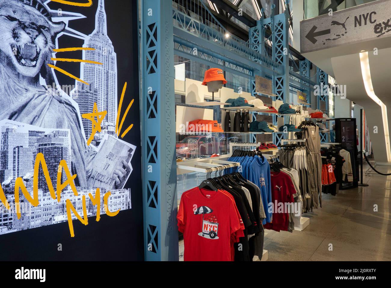 Puma Flagship Store on Fifth Avenue, New York City, USA Stock Photo - Alamy