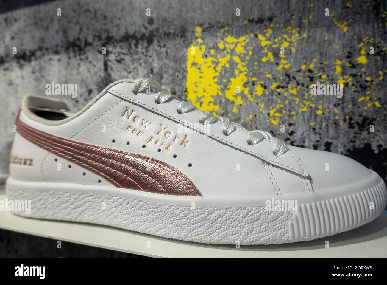 Puma Flagship Store on Fifth Avenue, New York City, USA Stock Photo - Alamy