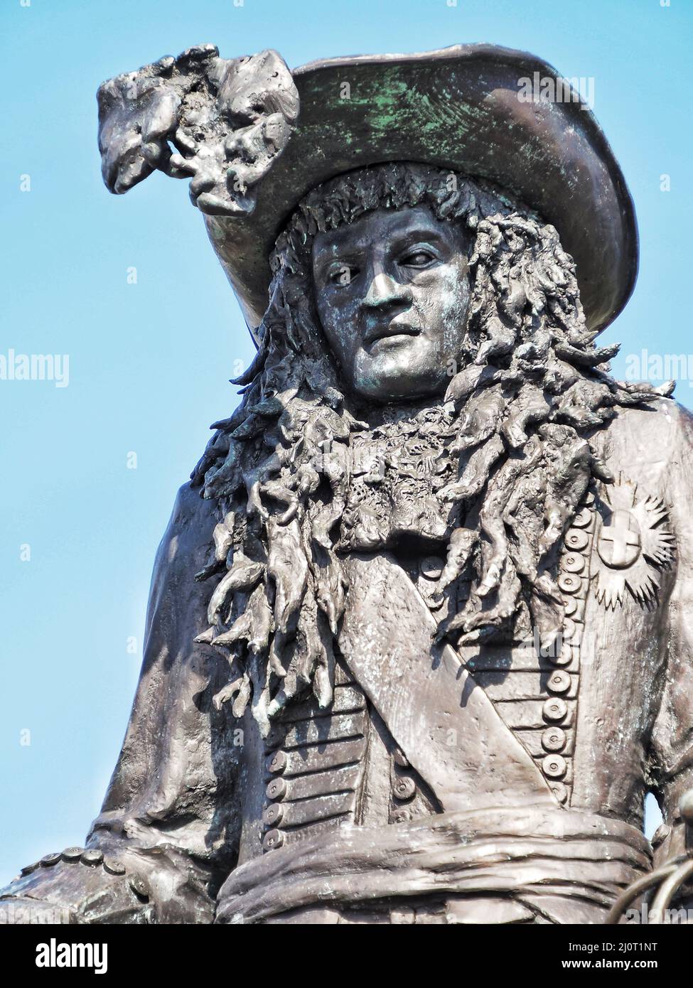 King William III statue in Carrickfergus Stock Photo - Alamy