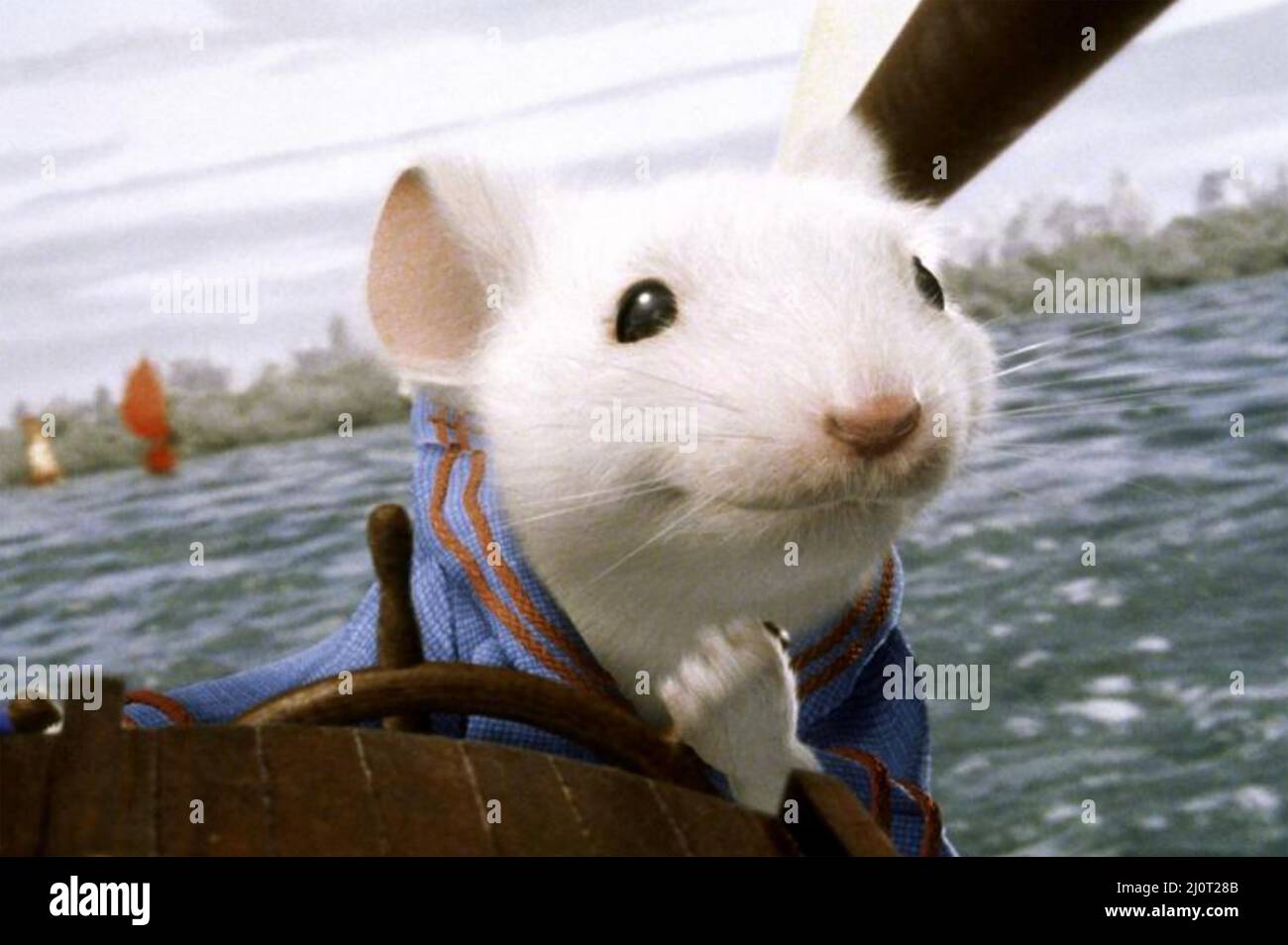 STUART LITTLE 2002 Sony Pictures Releasing chi film Stock Photo - Alamy