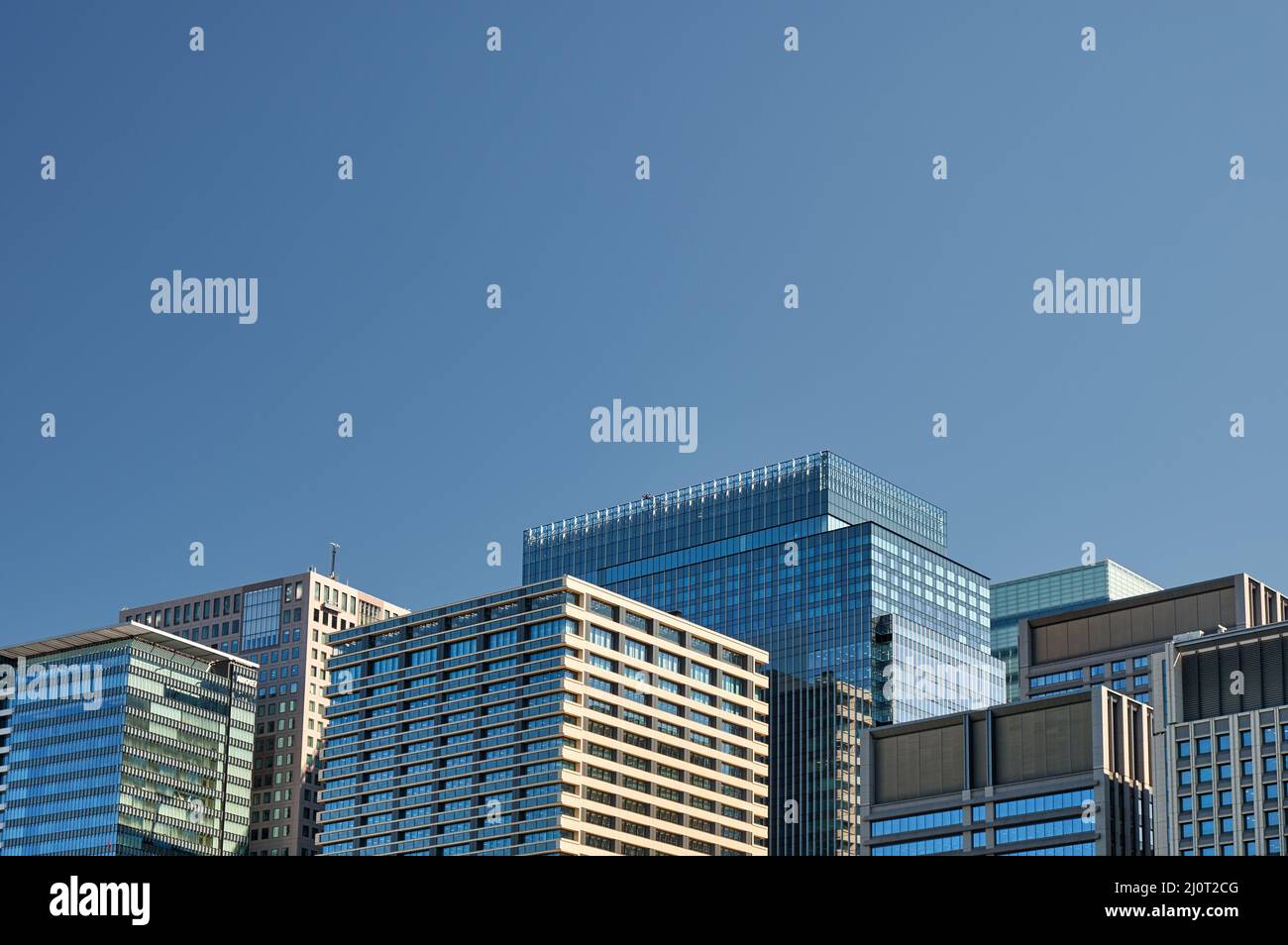 Centre geometry hi-res stock photography and images - Alamy
