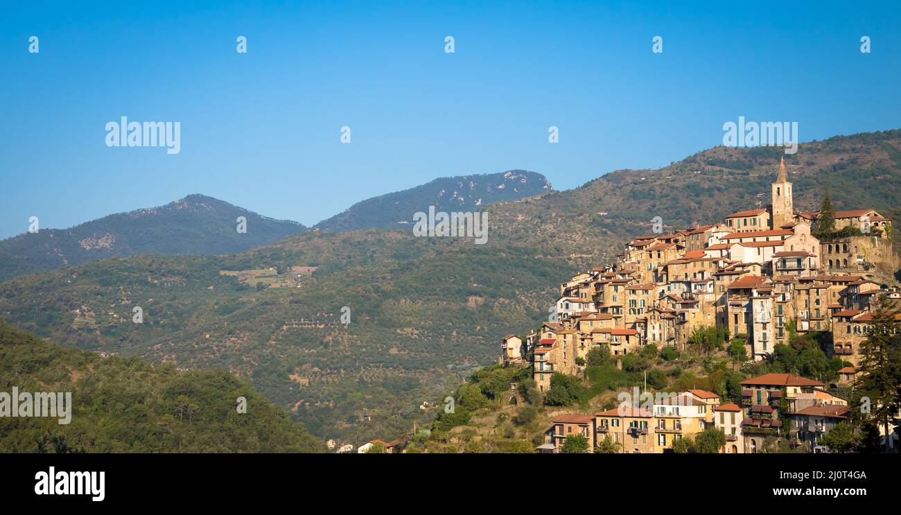 Village apricale in liguria hi-res stock photography and images - Alamy