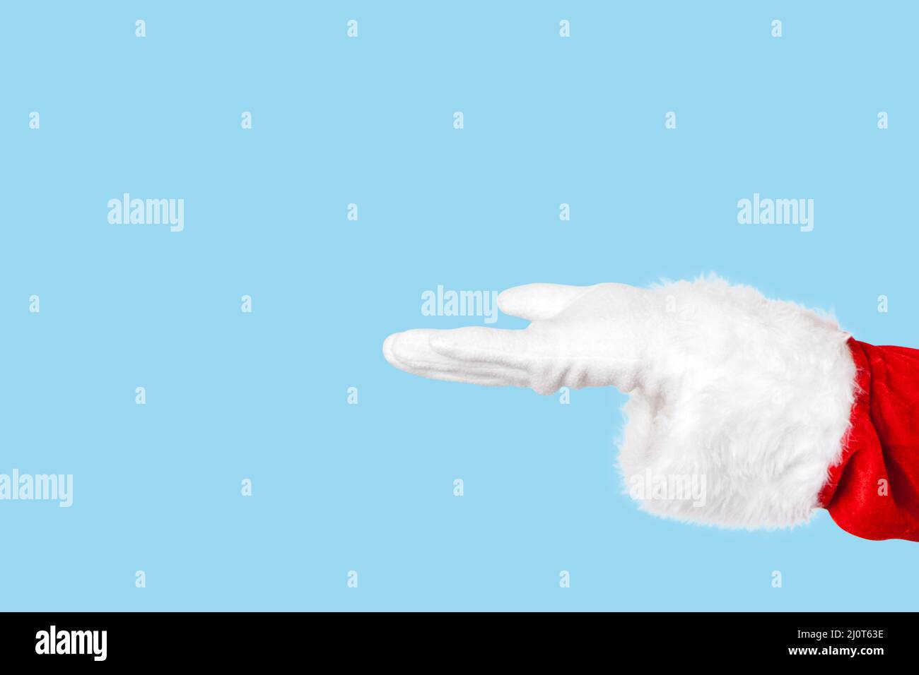 Hand presents hi-res stock photography and images - Alamy